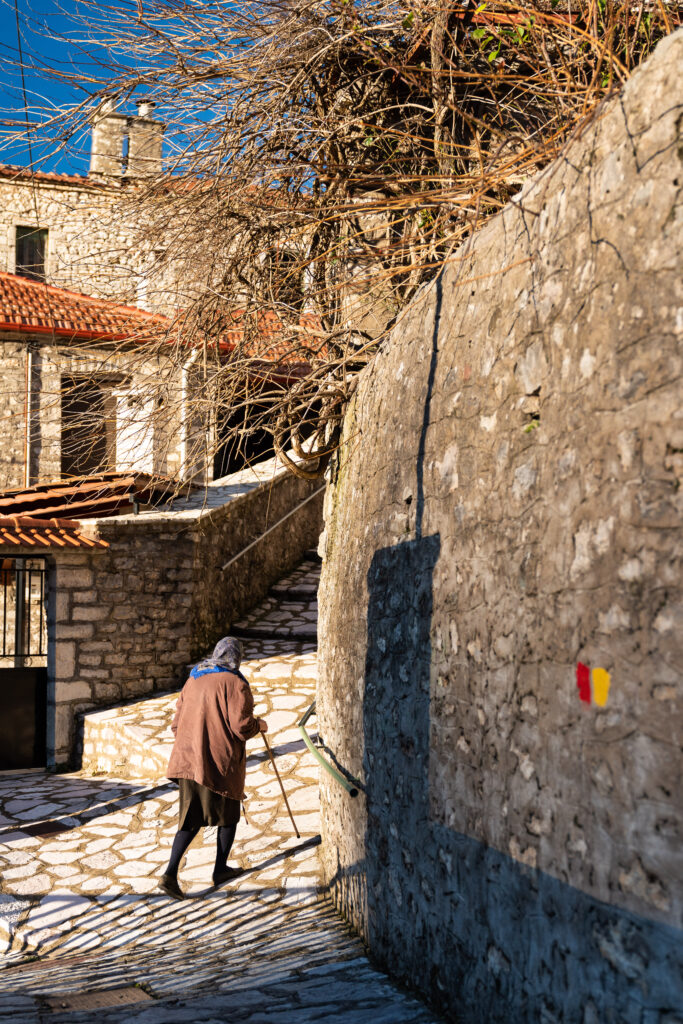 Φθινοπωρινοί προορισμοί σε πέτρινα χωριά | travel.gr