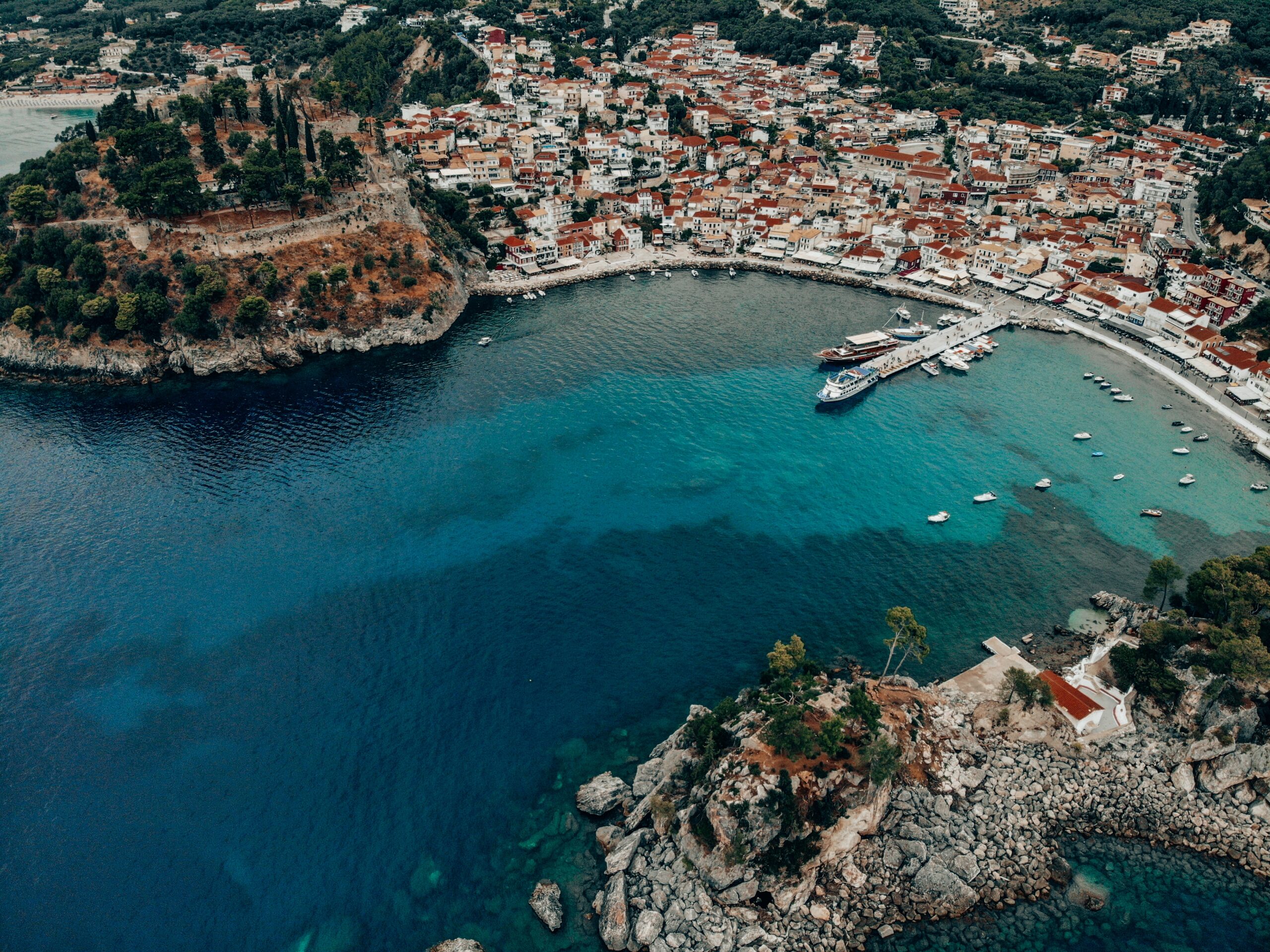 Πάργα Ωνάση και πρώτη ξένη τουρίστρια είδε «Χριστίνα» | travel.gr