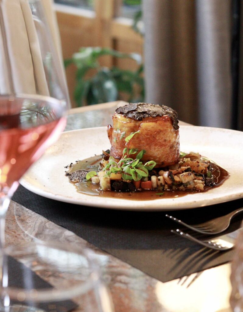 Οι καλύτερες διευθύνσεις για φαγητό στο κέντρο της Αθήνας | travel.gr