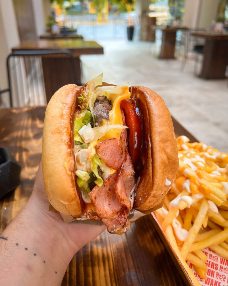 A New Burger Capital? These 21 Athens Spots Make the Case | Travel.gr/en