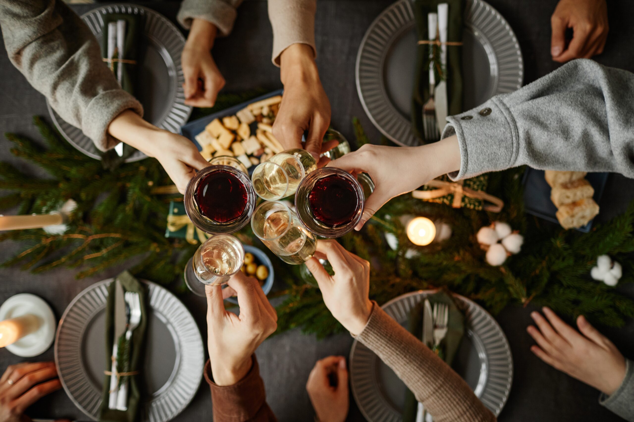 Best Wines and Perfect Pairings for the Festive Table | travel.gr