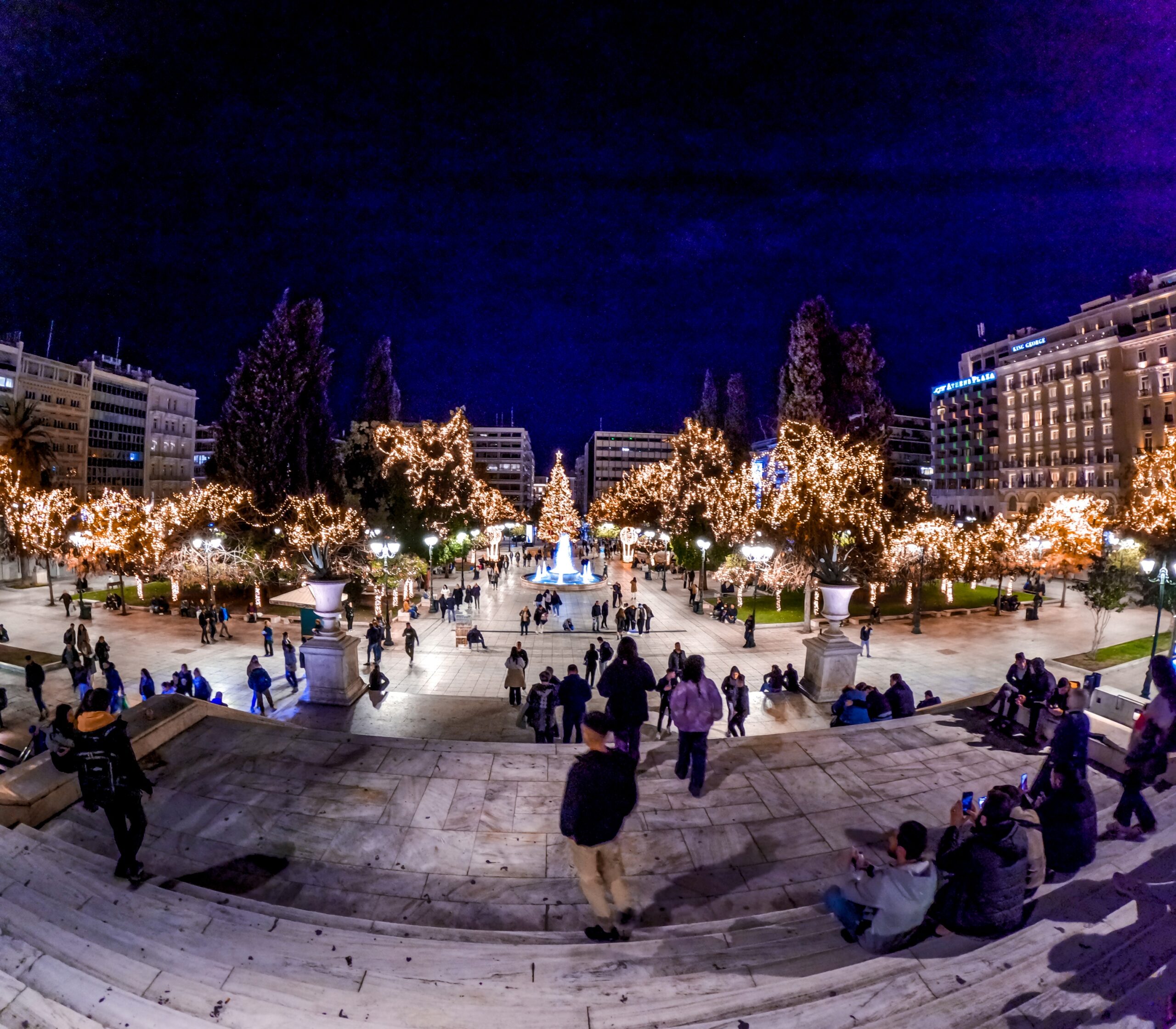 Χριστούγεννα στο ιστορικό κέντρο της Αθήνας| travel.gr