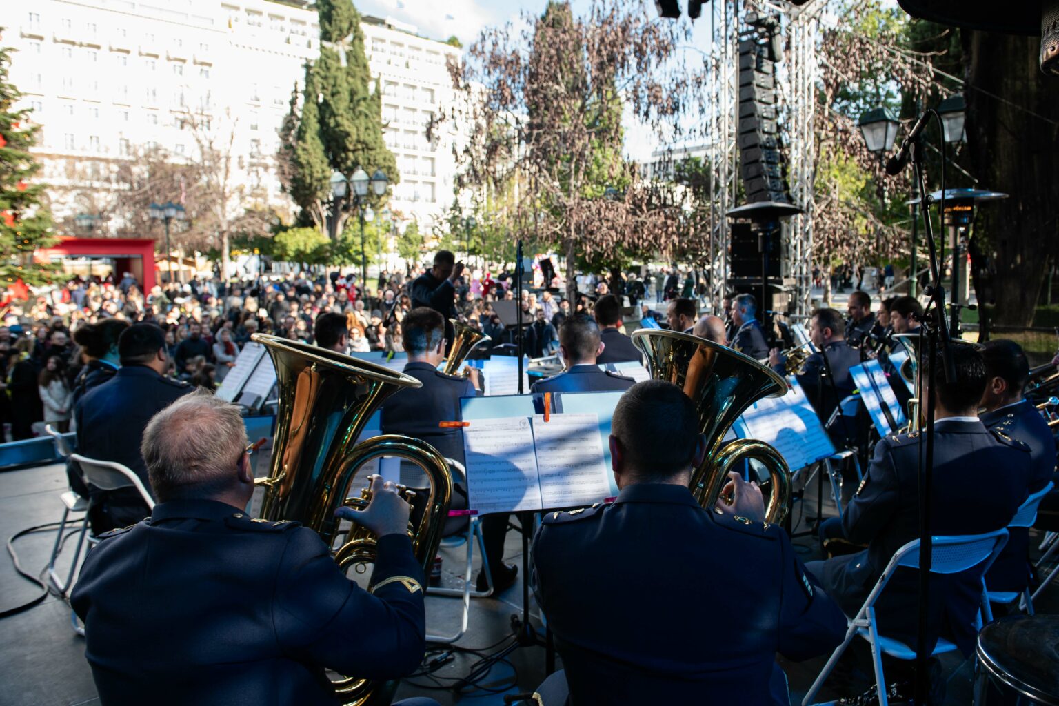 Χριστούγεννα στο ιστορικό κέντρο της Αθήνας| travel.gr