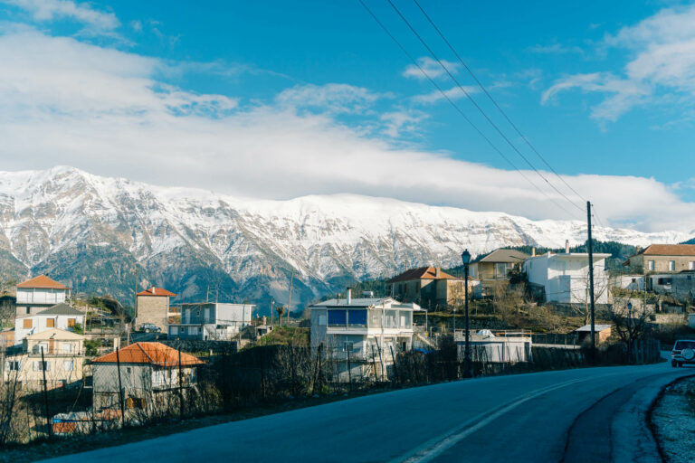 Road trip στα Τζουμέρκα: Απαιτητική οδήγηση- συναρπαστικά τοπία | travel.gr
