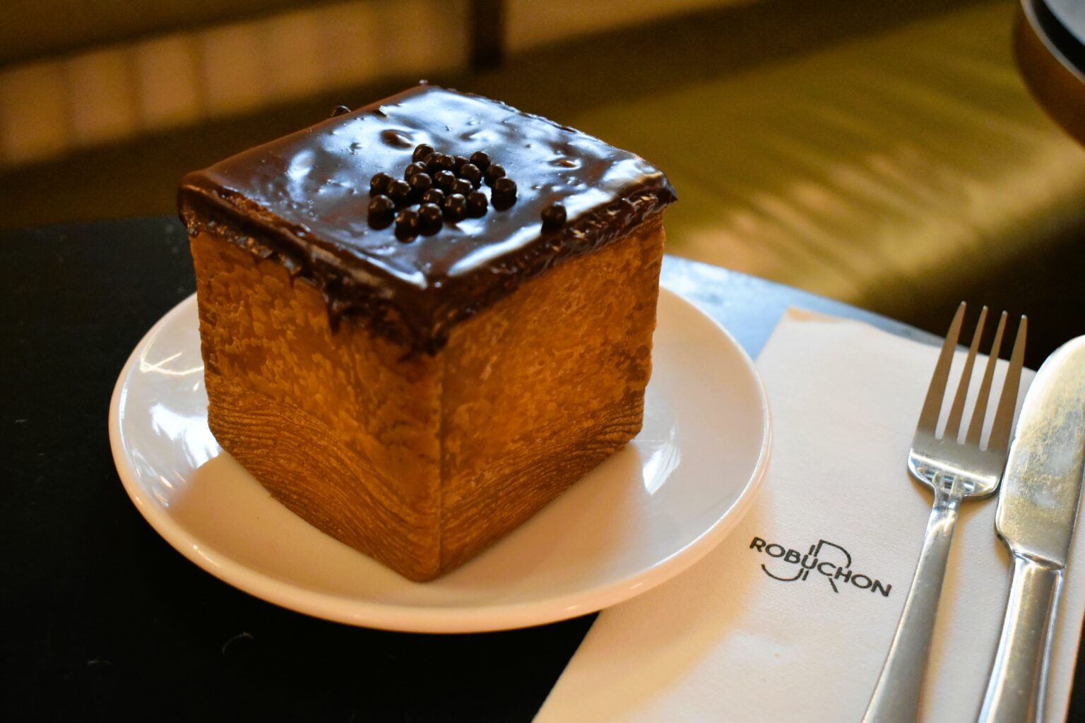 Τα viral κρουασάν του Λονδίνου που πρέπει να δοκιμάσετε | travel.gr