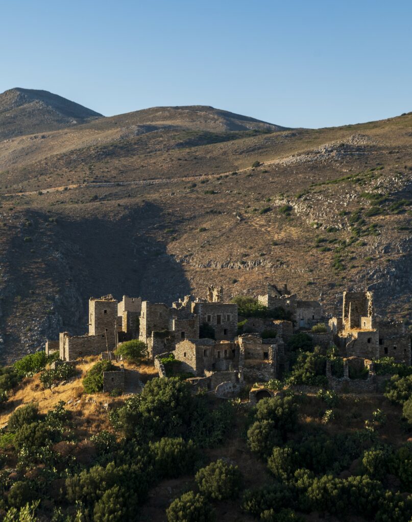 4 εκδρομές στην Πελοπόννησο για βουτιές | travel.gr