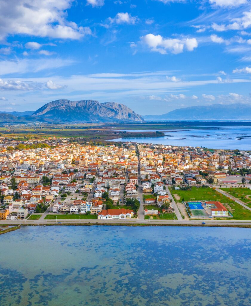 3 ανοιξιάτικα road trips από την Αθήνα, 3 playlists για τον δρόμο