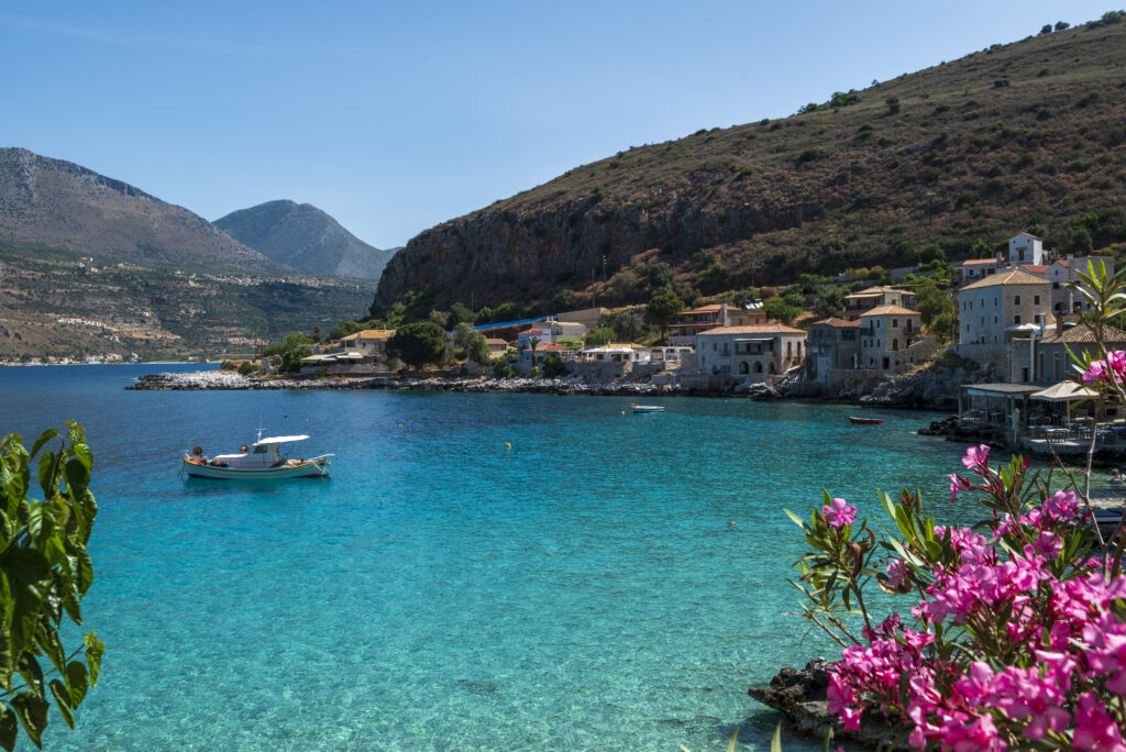 5 παραθαλάσσιοι προορισμοί στην Ελλάδα για οικογένειες