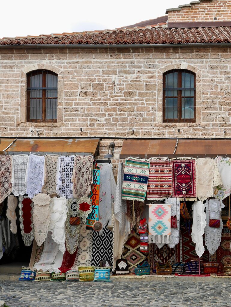 Κορυτσά -Πόγραδετς: Οι δύο πόλεις του αλβανικού νότου | travel.gr