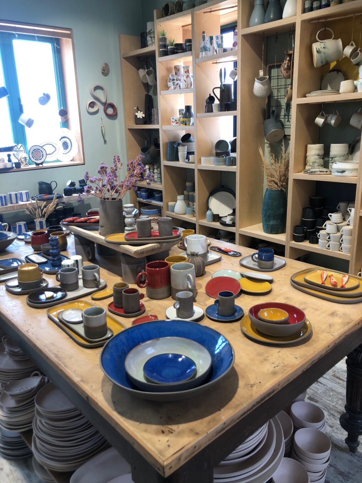 Η τέχνη της κεραμικής παραμένει ζωντανή στη Σέριφο | travel.gr