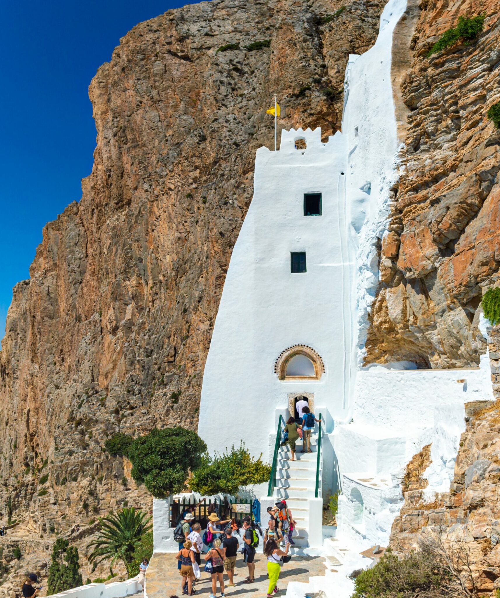 Ένας πλήρης ταξιδιωτικός οδηγός για την Αμοργό 2024 | travel.gr
