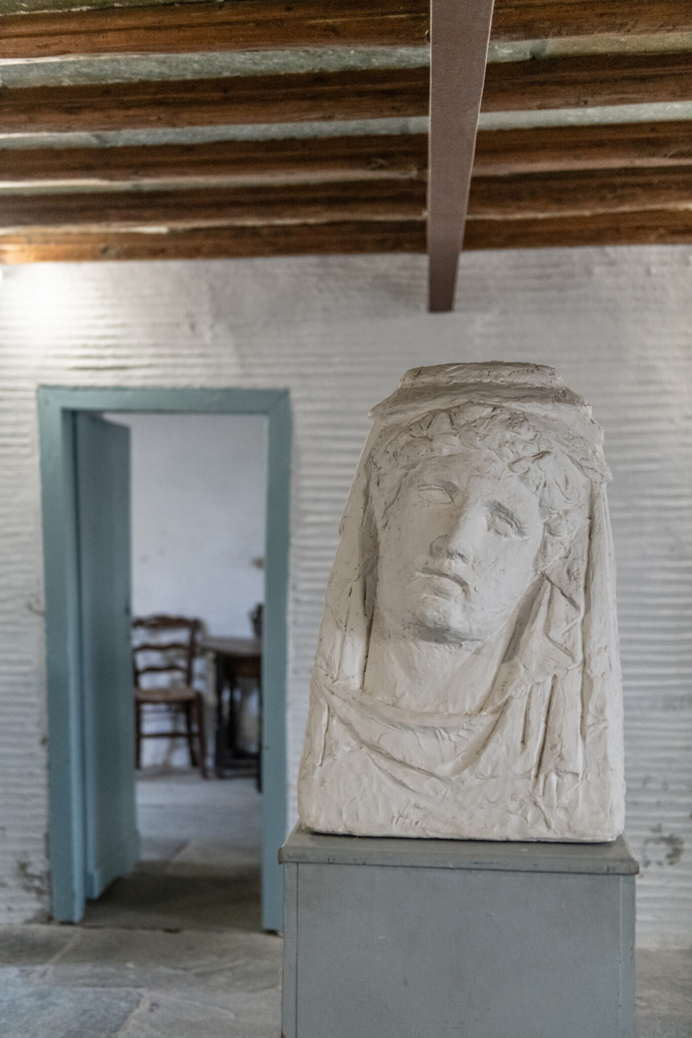 Η τέχνη του μαρμάρου διατηρείται ζωντανή στο Πύργο της Τήνου | travel.gr