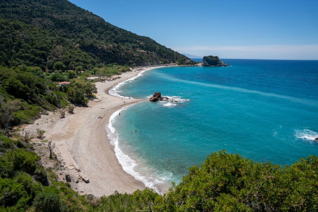 Οι υπέροχες παραλίες της Σάμου | travel.gr