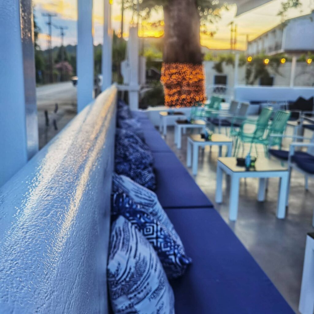 Skiathos: 10 Bars For a Great Night Out | travel.gr