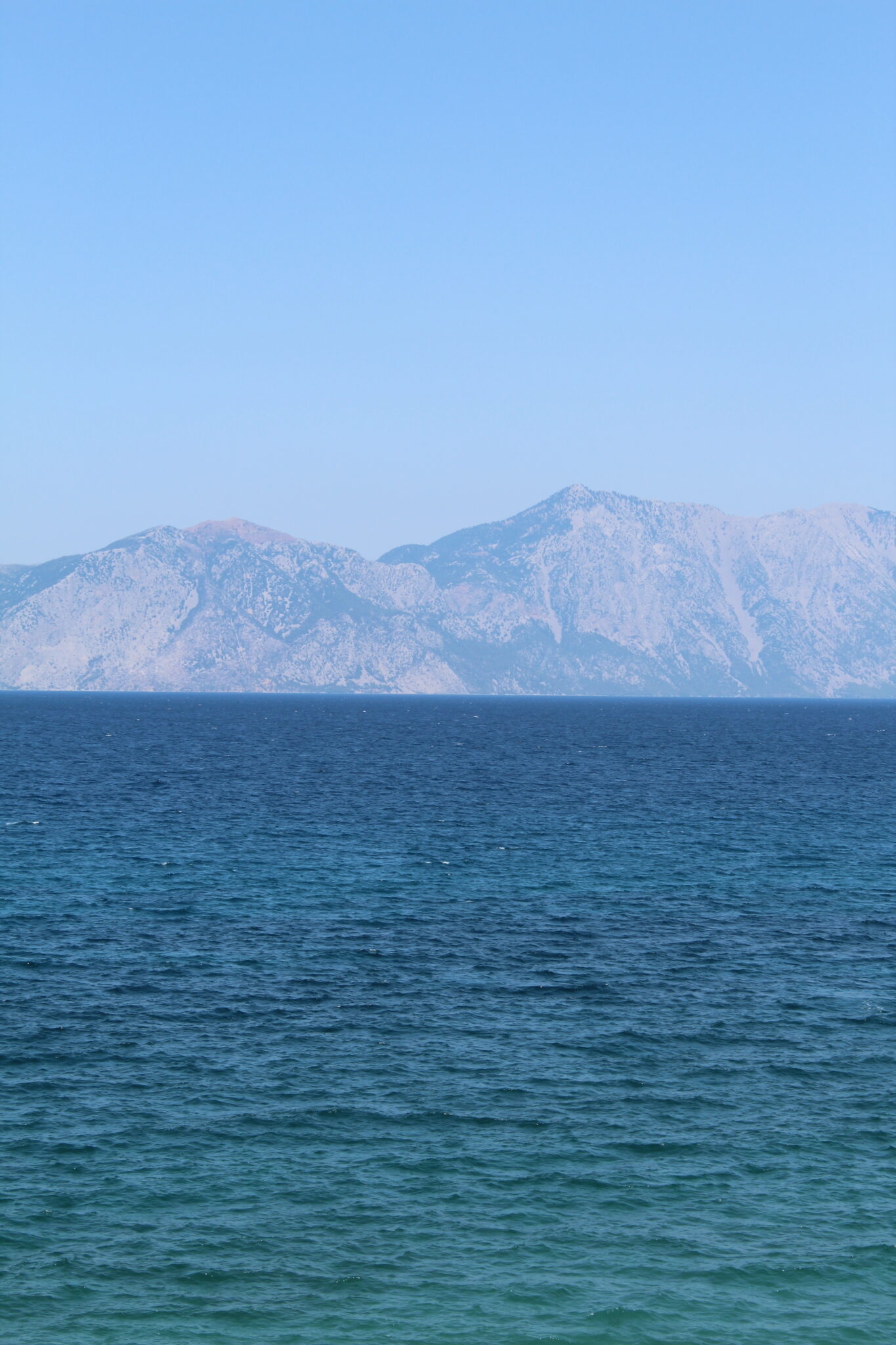 Θεολόγος: Το κρυφό διαμάντι της Φθιώτιδας σας περιμένει | travel.gr