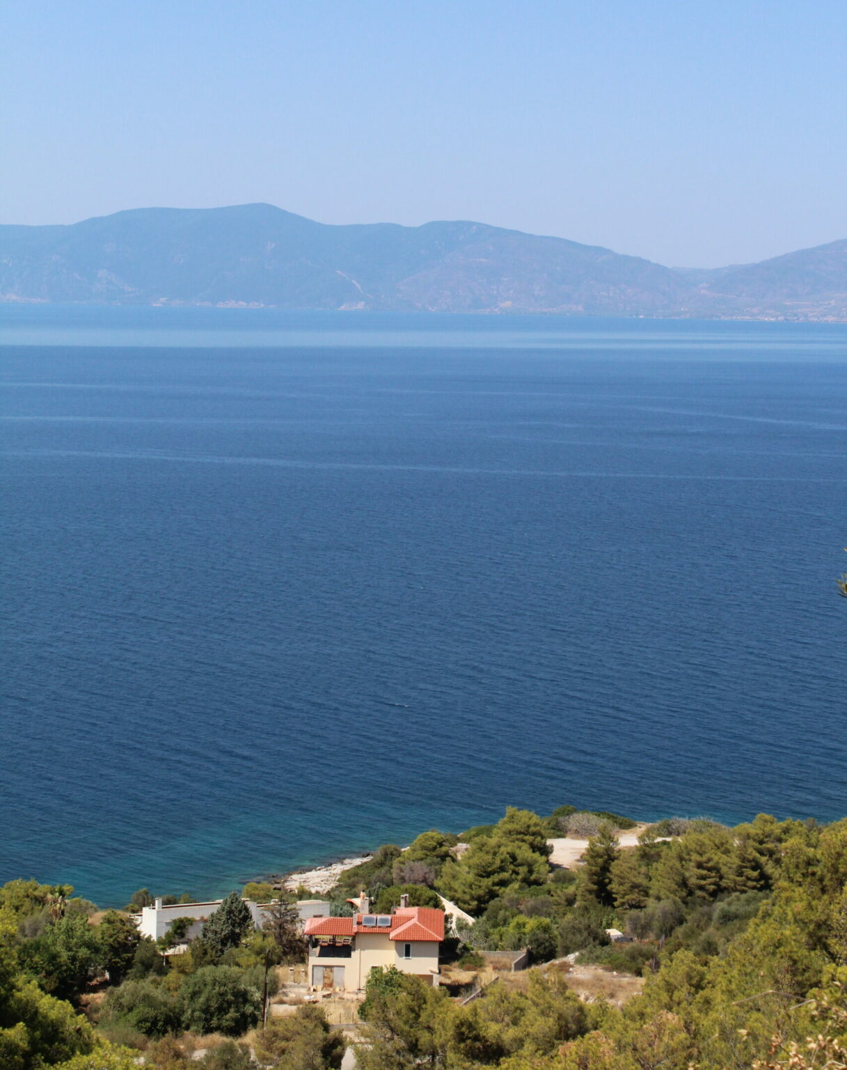Θεολόγος: Το κρυφό διαμάντι της Φθιώτιδας σας περιμένει | travel.gr