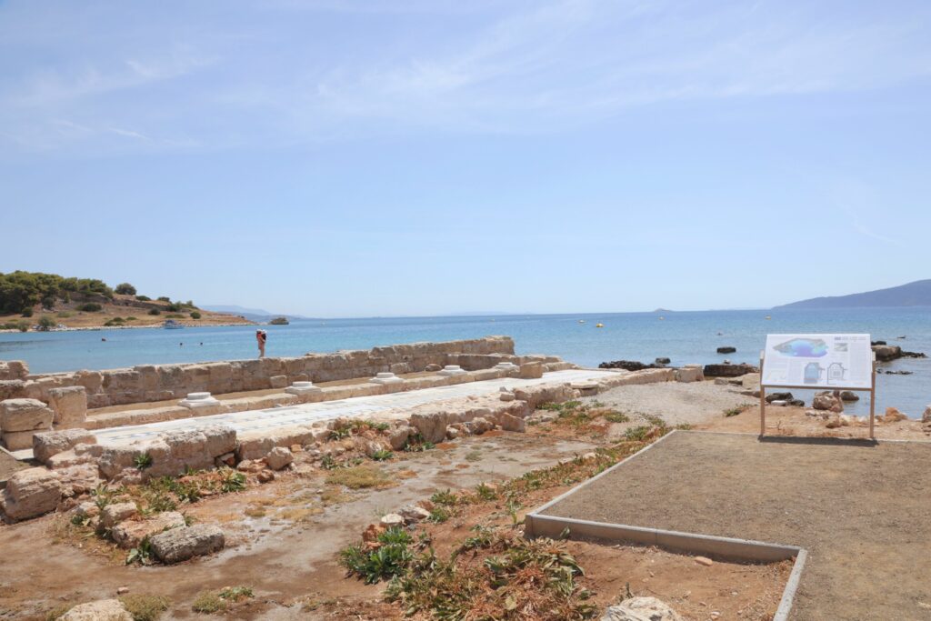 17 αναζωογονητικές βουτιές στο Νομό Κορινθίας | travel.gr