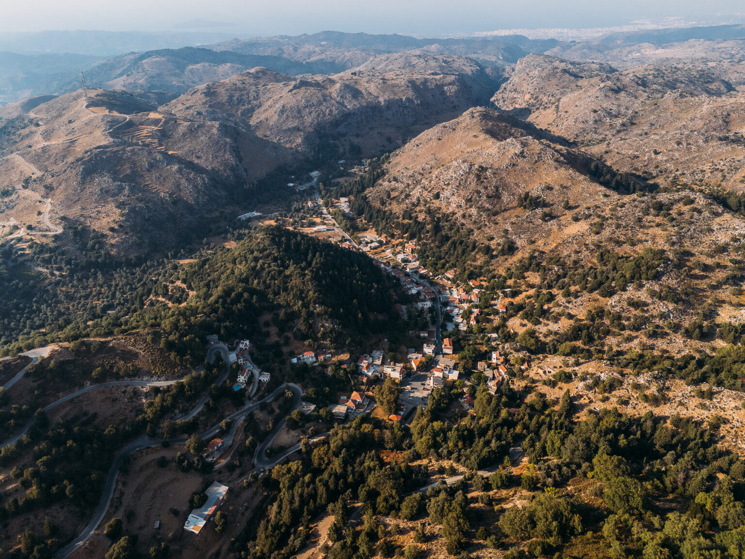 The Northern Beaches of Chania, Crete| travel.gr