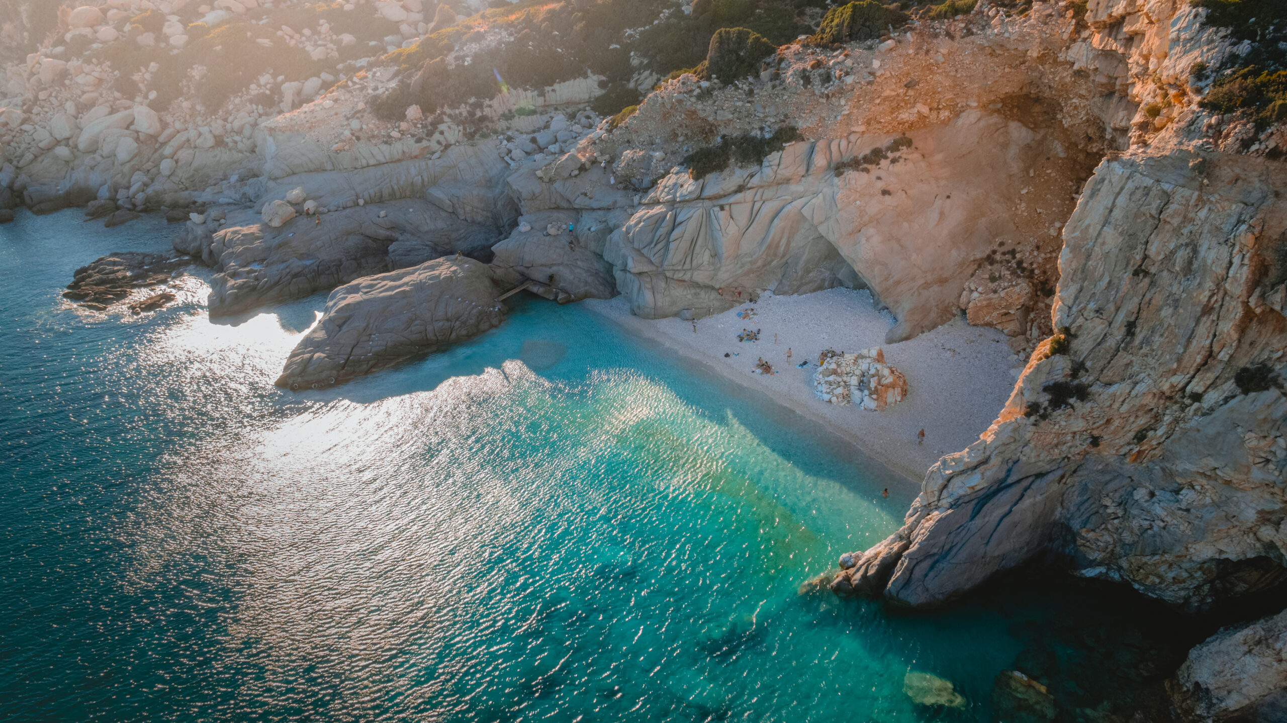 Οι ωραιότερες παραλίες στην Ικαρία