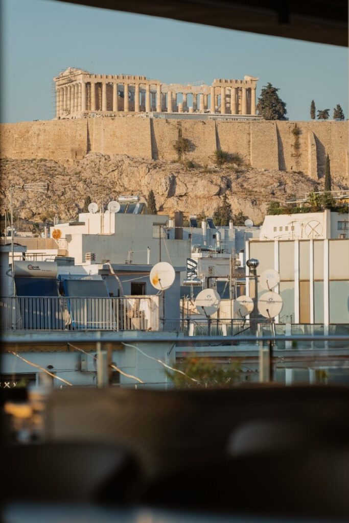 Cloud-line Cuisine: 15 Athenian Rooftops for Gourmet Heights | Travel.gr/en