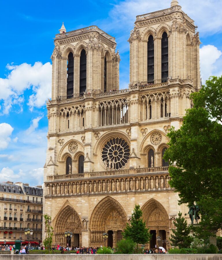 Πώς να δείτε το Παρίσι μέσα σε λίγες μόνο ώρες