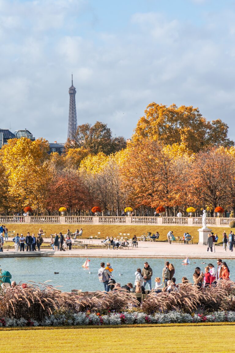 Πώς να δείτε το Παρίσι μέσα σε λίγες μόνο ώρες