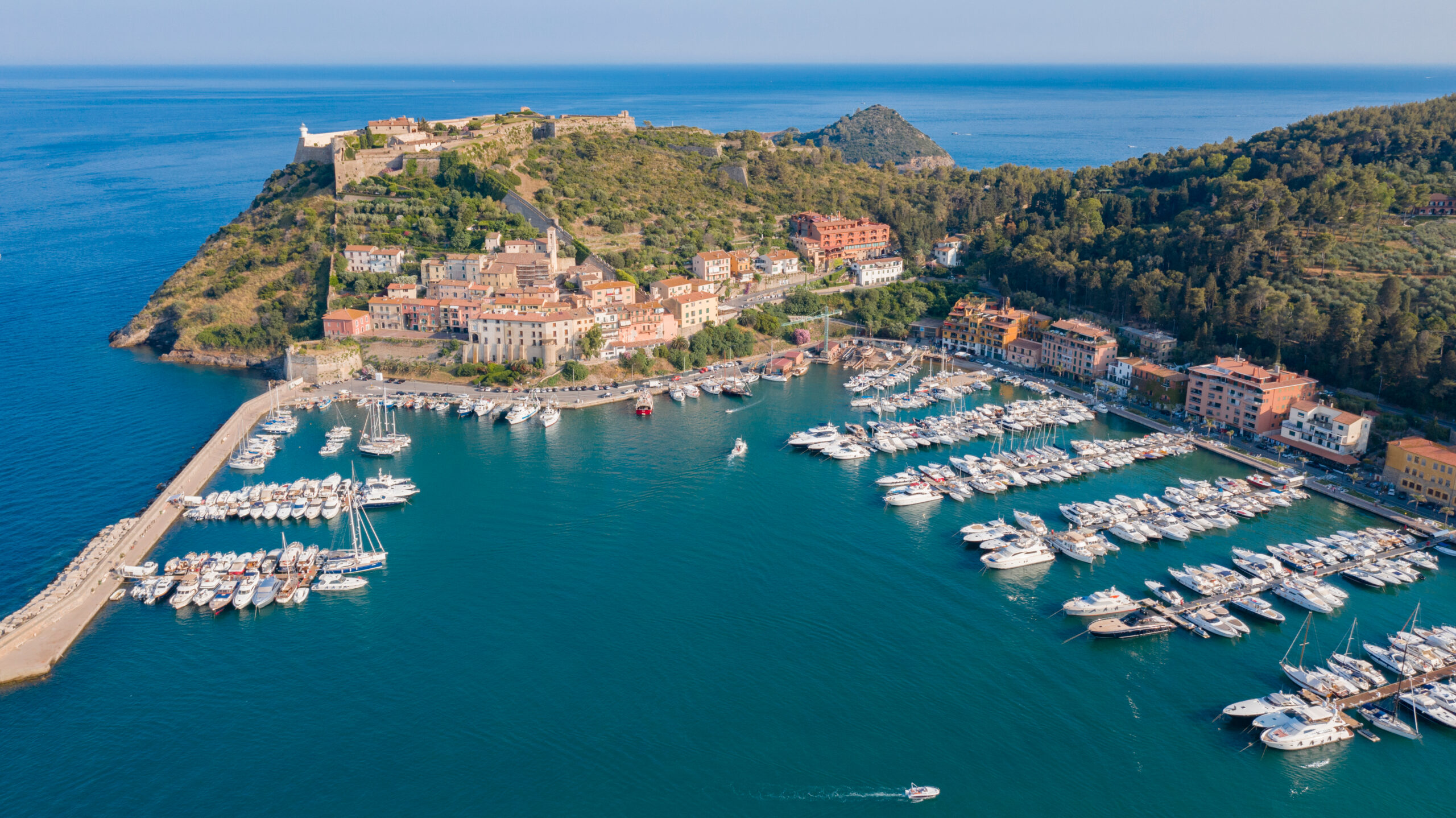 Ανακαλύπτοντας το άγνωστο παραθαλάσσιο διαμάντι της Τοσκάνης | travel.gr