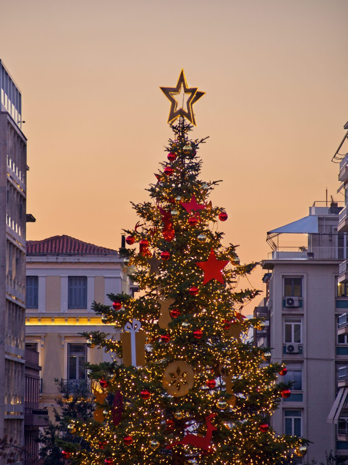 Athens in December: What to Do Where Ancient Meets Festive | travel.gr