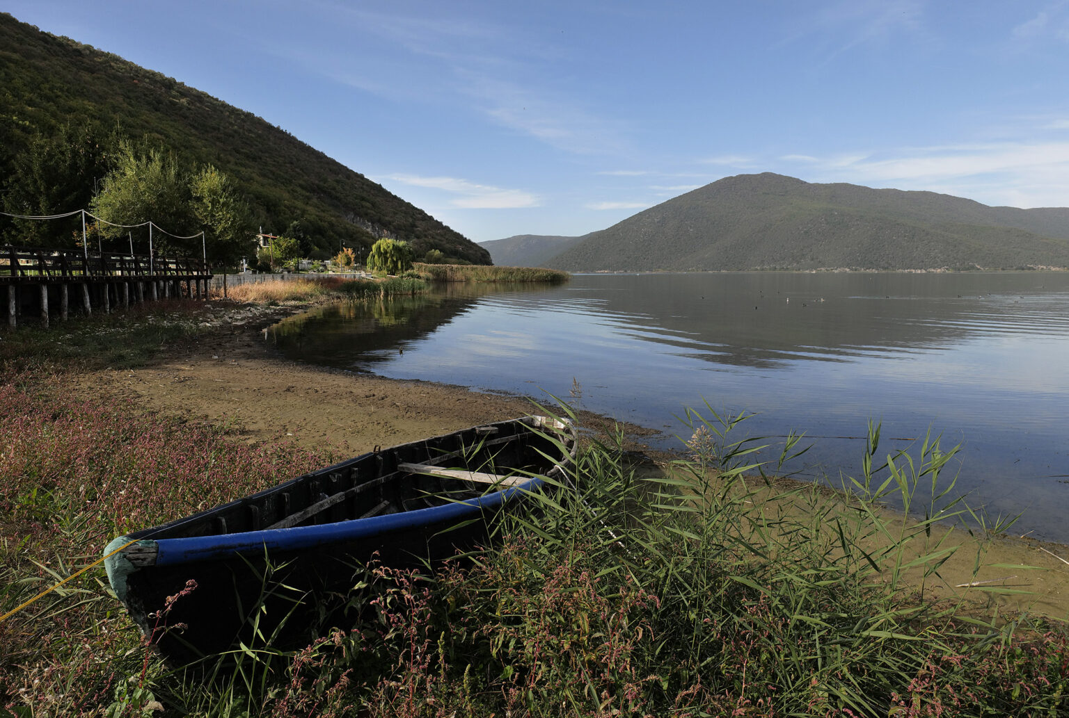 Η μαγεία του φθινοπώρου στις Πρέσπες | travel.gr