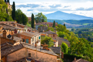 Montepulciano: Γλυκιά ζωή, εκθαμβωτική φύση και ένα από τα καλύτερα ...