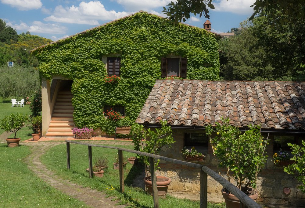 Montepulciano: Γλυκιά ζωή, εκθαμβωτική φύση και ένα από τα καλύτερα ...