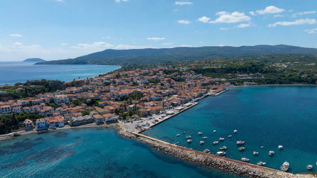 5 υπέροχες διαδρομές με αυτοκίνητο στην Πελοπόννησο, μέσα στη Φύση