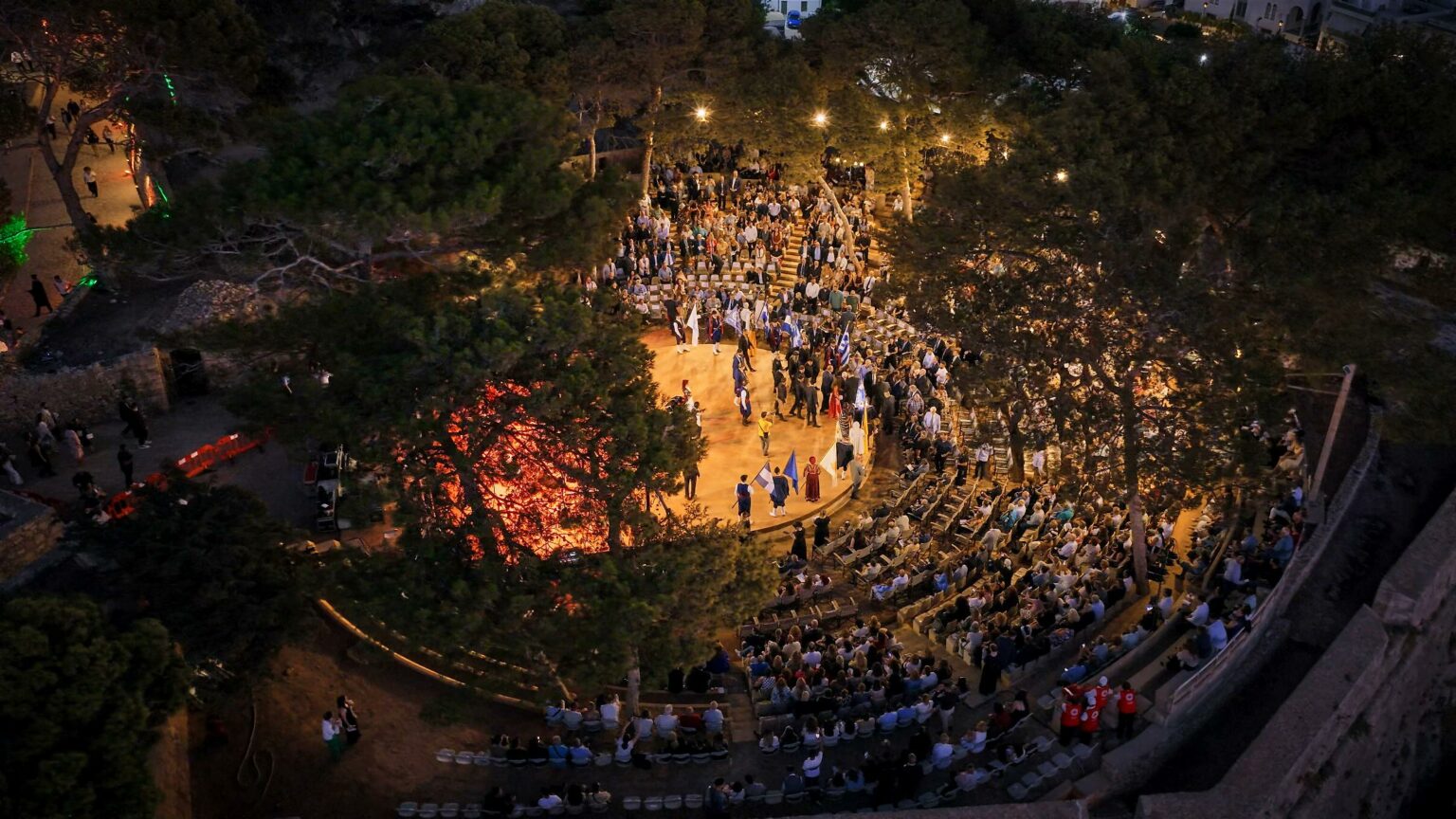 5 παραλίες στην Κορινθία -Πεντακάθαρα νερά και απέραντες αμμουδιές