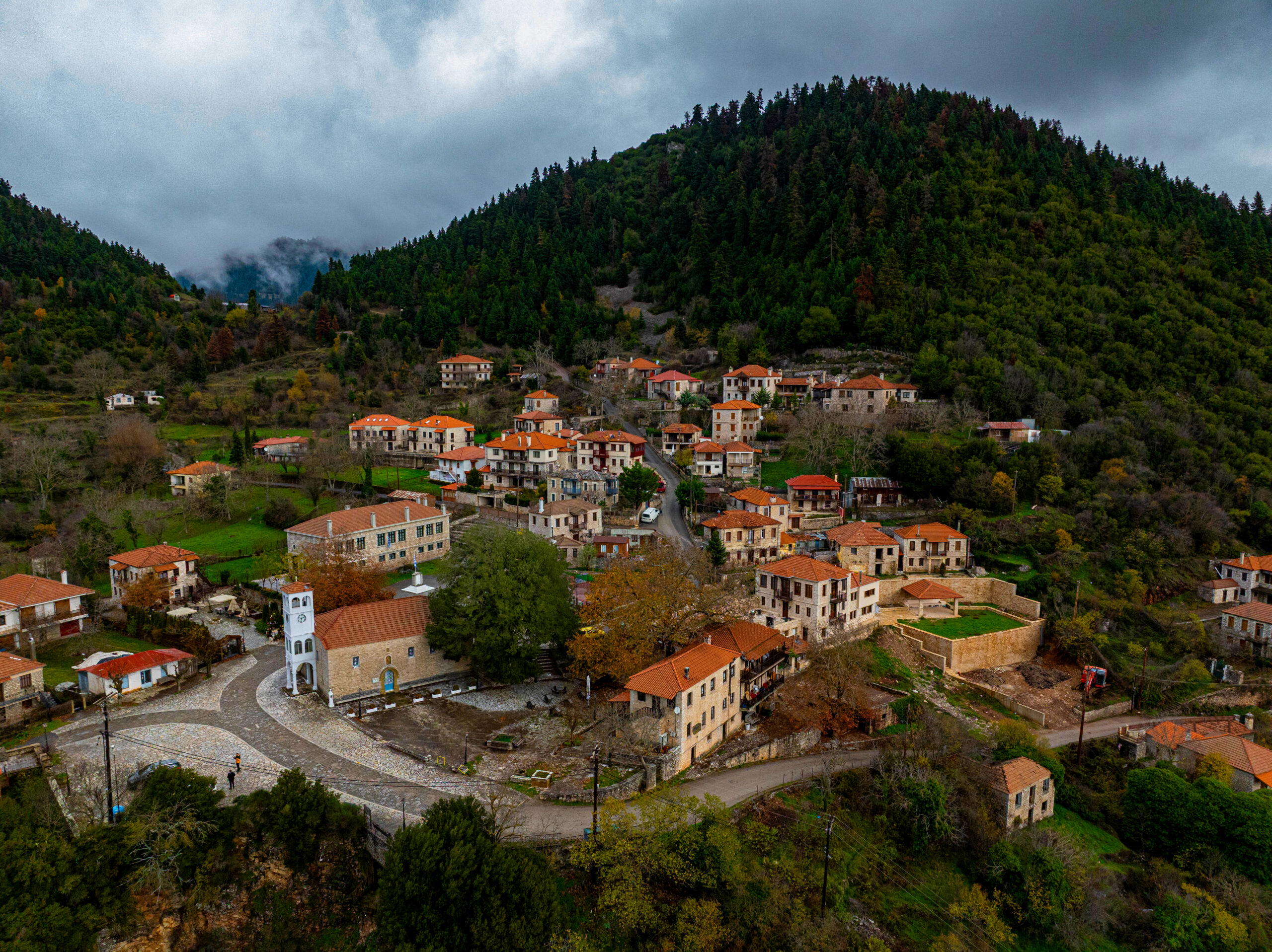 To video του Travel.gr από την αποστολή του στην Ευρυτανία: Από το ...